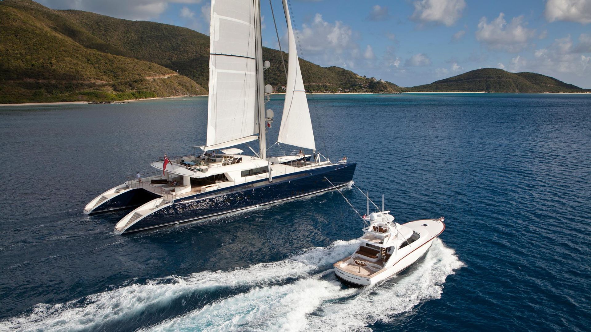 HEMISPHERE yacht for charter (Pendennis, 44.2m, 2011)